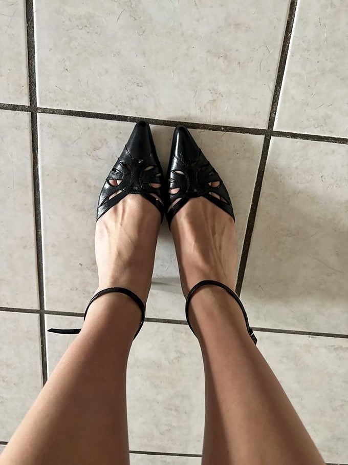 Cinderella had nothing on these vintage pointed heels&mdash;they're just waiting for the right feet to dance them into a second life.