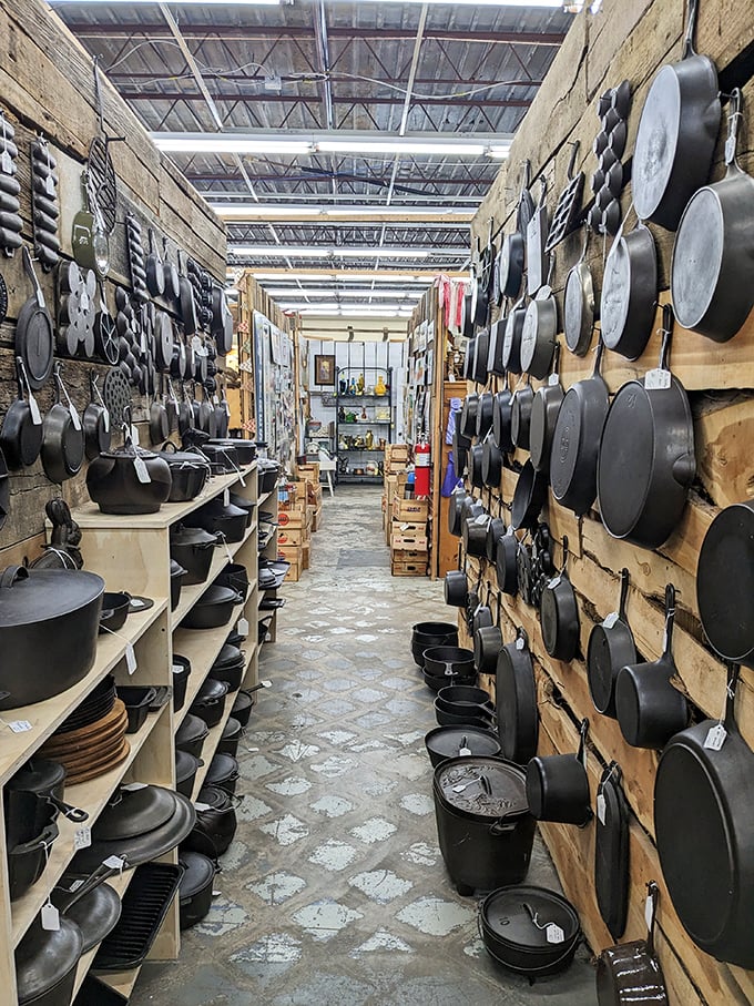 Cast iron heaven! This alley of perfectly seasoned cookware would make your great-grandmother nod in approval – they really don't make 'em like this anymore.