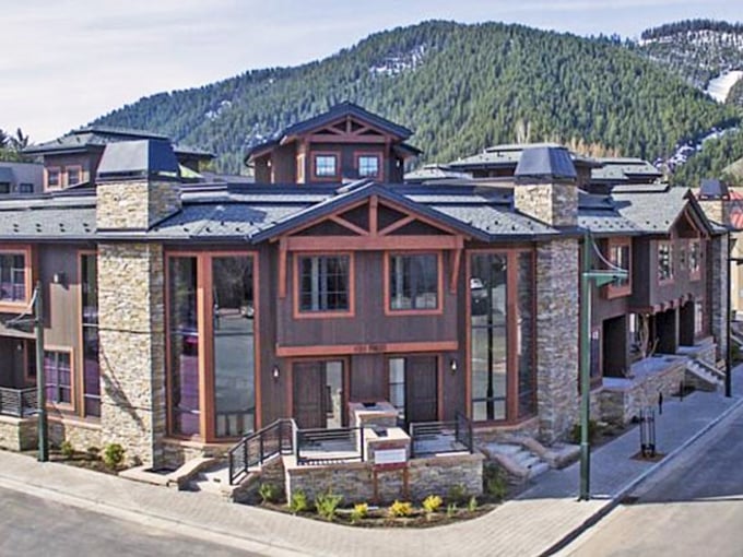 Simple accommodations with mountain-town practicality &ndash; because after a day exploring Ketchum's outdoors, even basic beds feel heavenly.