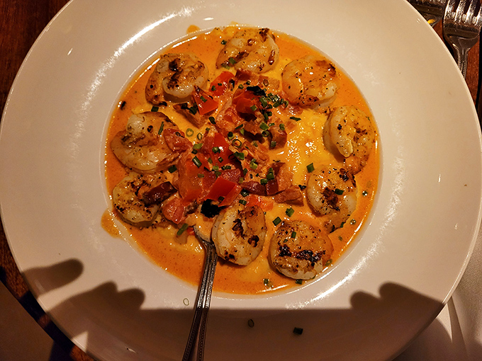 The "52" branded plate isn't just showing off&mdash;it's making a promise that what you're about to enjoy has been perfected through 52 weeks of seasonal inspiration.