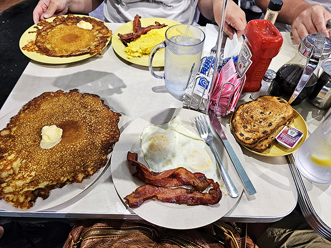 When breakfast platters arrive looking like this, suddenly morning becomes your favorite time of day. The table becomes an edible art gallery.
