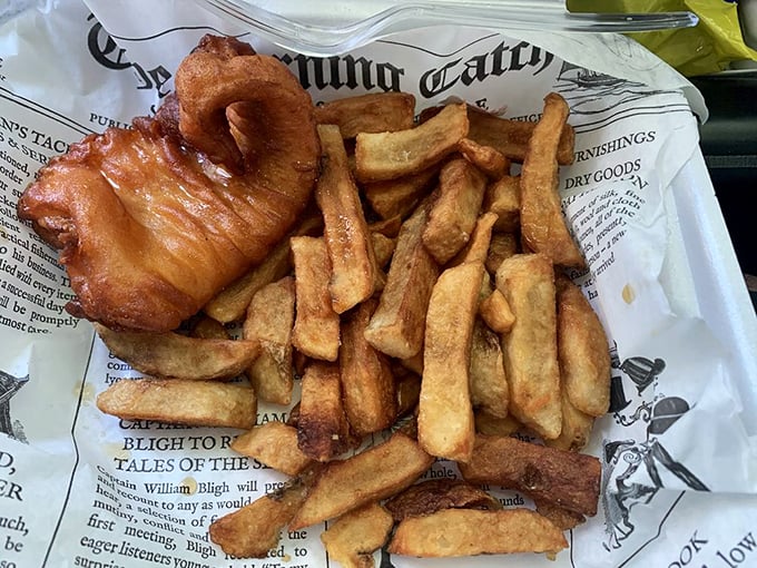 The perfect marriage of crispy and fluffy &ndash; these chips aren't just side characters in the fish story, they're co-stars deserving equal billing.