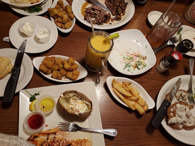 When everyone orders something different, the table becomes a treasure map of delicious possibilities waiting to be explored.