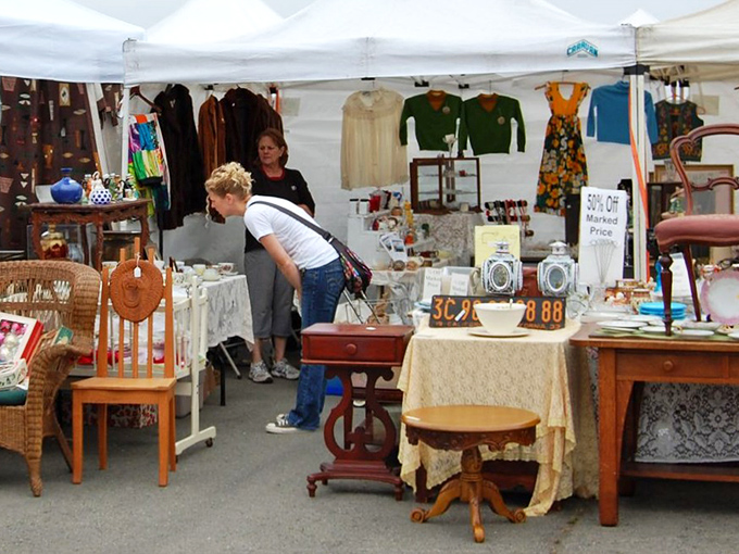 The thrill of the hunt captured in action&mdash;vintage furniture hunting is the socially acceptable form of time travel for grown-ups.