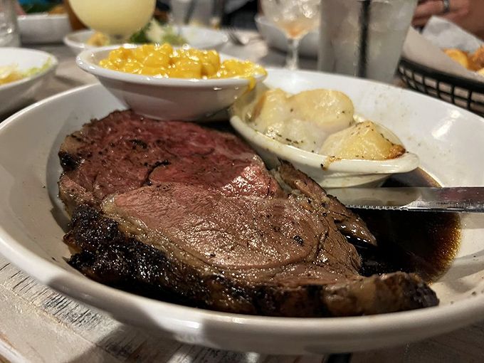 Not just a seafood joint after all. This perfectly prepared prime rib proves Harpoon Hanna's knows its way around turf as well as surf.