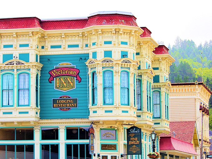 The Victorian Inn stands as a turquoise jewel box of hospitality. Those bay windows have been people-watching for over a century.