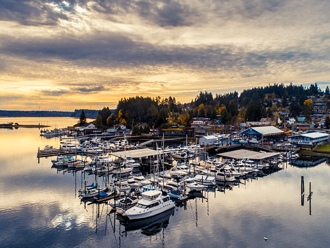 Gig Harbor's waterfront homes and boats create a scene so picture-perfect it belongs on a jigsaw puzzle box.