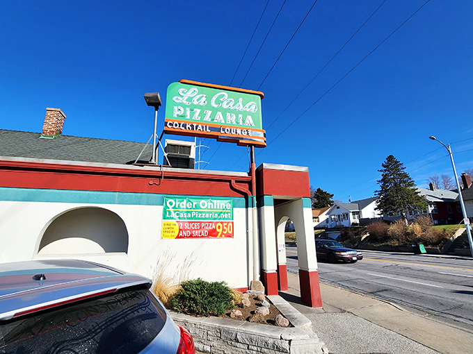 La Casa Pizzaria (exterior): "The red and aqua time machine that transports you to pizza's golden age. Distinctly, stubbornly Omahan."