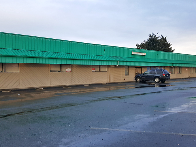 Lancaster's no-frills exterior is the secret handshake of serious bargain hunters&mdash;green roof, beige walls, infinite possibilities inside.