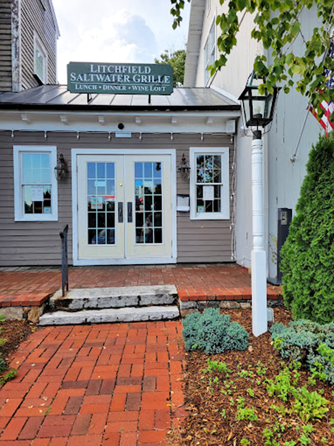 Saltwater Grille's charming cottage exterior hides a serious steak-slinging operation. Never judge a restaurant by its siding!