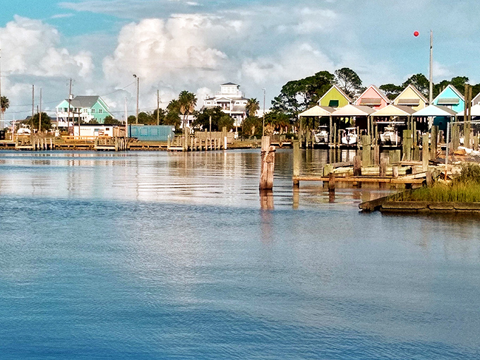 Pastel houses and azure waters &ndash; Dauphin Island proves Alabama's coast can compete with any postcard from Florida.