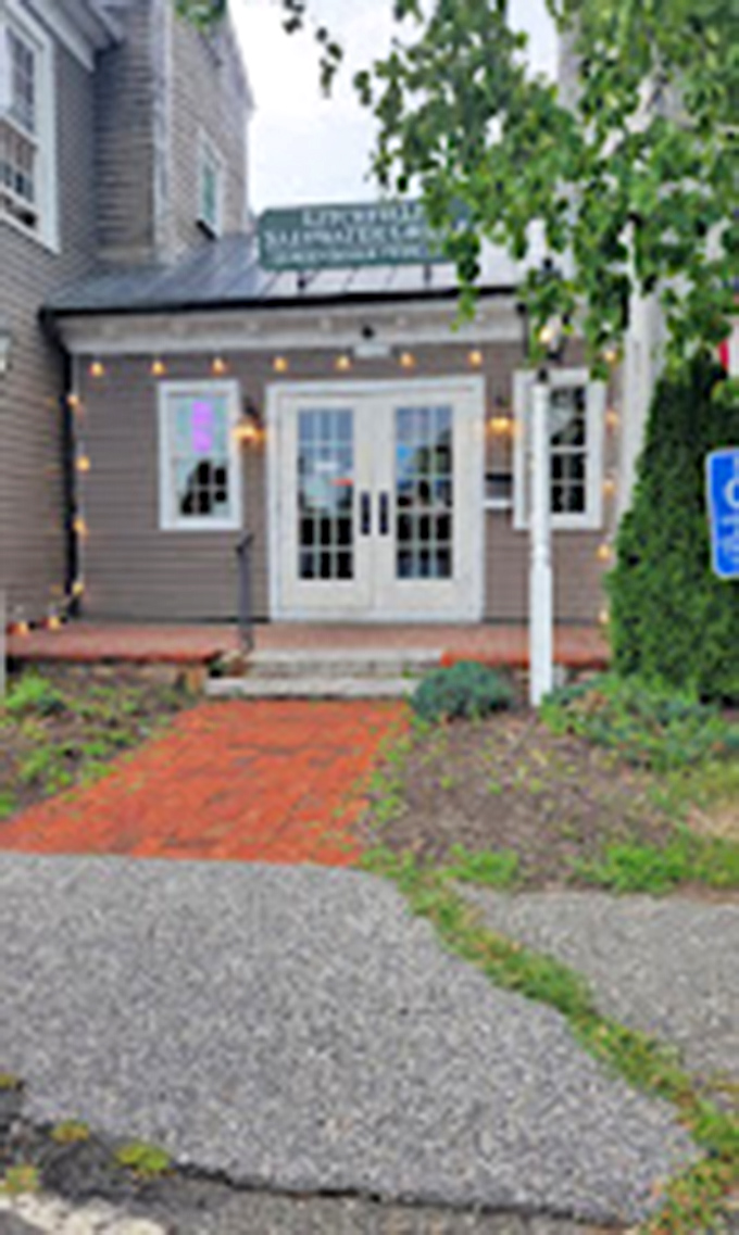 This cozy Litchfield spot looks like grandma's house but grills like a professional pitmaster. Surprise!