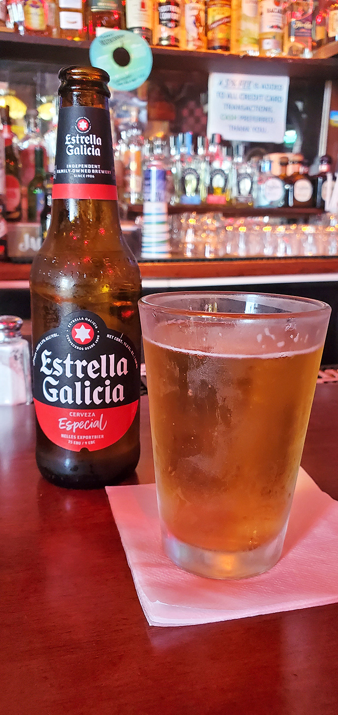 At Tommy's bar, beer is served without pretension&mdash;no lecture about hop varieties or fermentation processes, just cold refreshment in an honest glass.