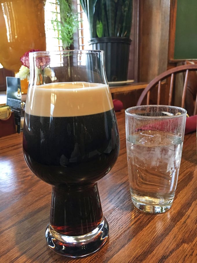 That stout looks dark as midnight and twice as mysterious, the perfect companion for hearty fare on a Virginia evening.