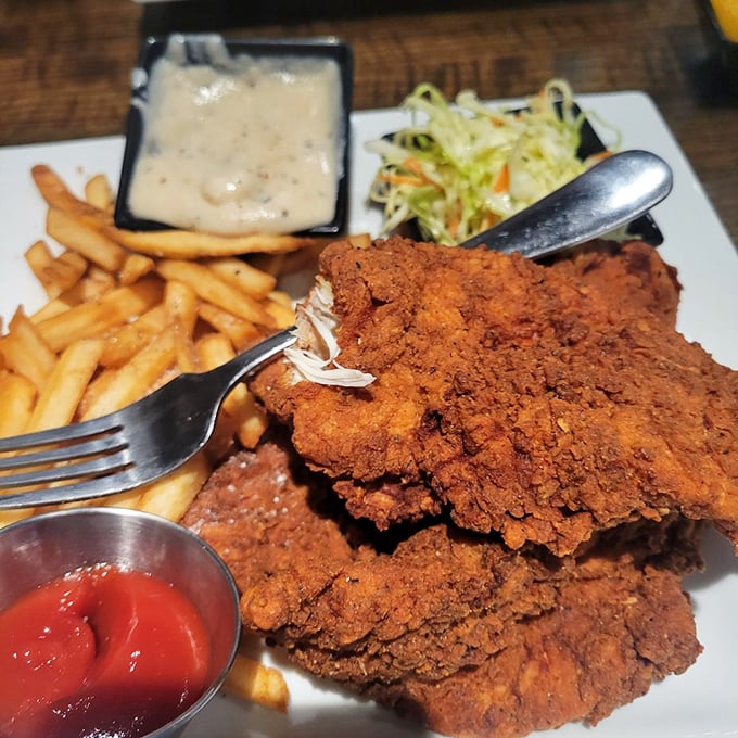 Chicken tenders for grown-ups exist, and they've been hiding in Springfield all along, golden-crisp with dipping sauces worth fighting over.