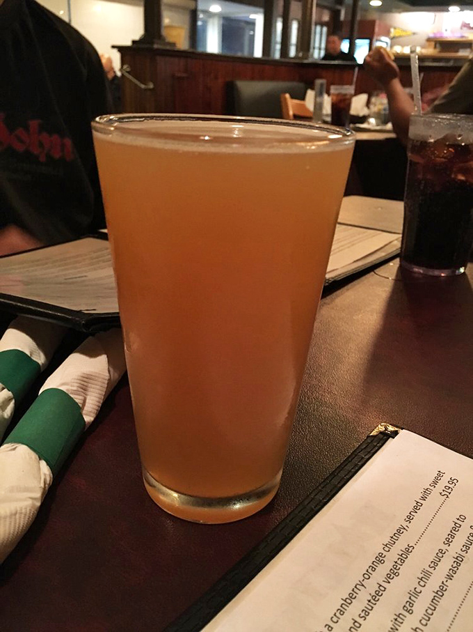 A refreshing draft beer that's the perfect companion to whatever comfort food masterpiece you're about to devour. 