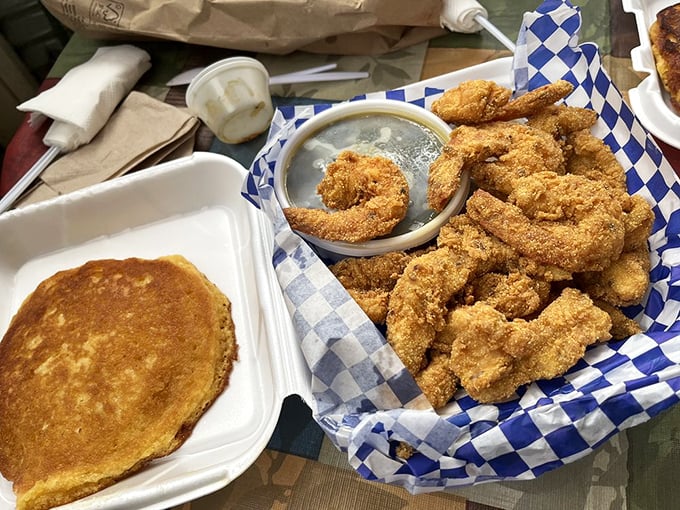 Seafood that would make coastal chefs jealous, served unpretentiously in a basket that says "no passport required for this ocean journey."