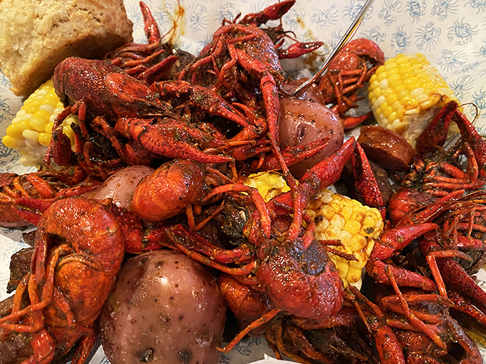 French fries playing the perfect supporting role to the real star&mdash;lobster meat so fresh you'd swear the Atlantic was just outside.