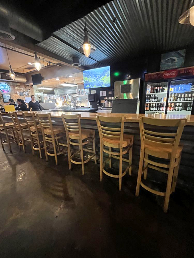 The bar area offers respite between seafood battles. Where cold beer meets hot food in a marriage made in culinary heaven.