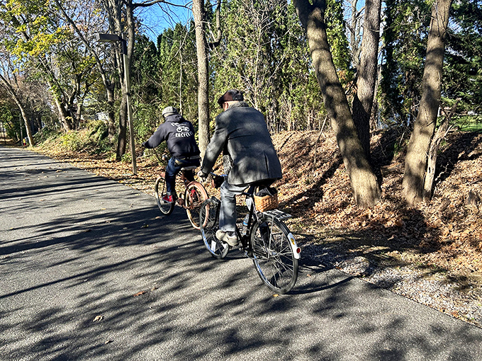 Cycling through Lititz's scenic surroundings offers the perfect balance of exercise and sightseeing. Calories burned, memories earned!