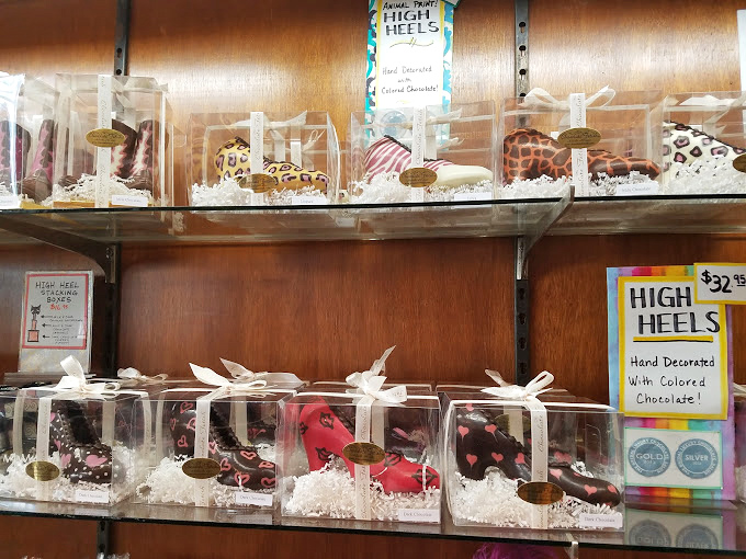 Chocolate stilettos that would make Carrie Bradshaw weep with joy. Finally, shoes that look fabulous AND taste amazing.