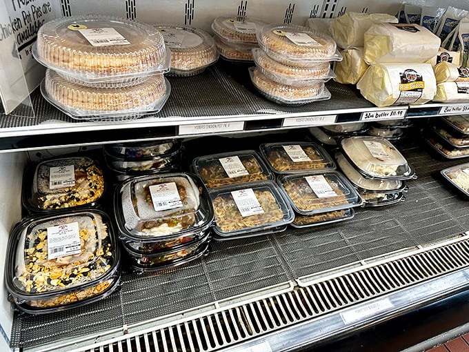 Take-home temptations line the shelves, allowing you to continue your Amish food affair long after you've left the restaurant.