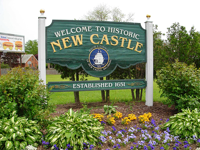 "Established 1651" isn't just a date on New Castle's welcome sign&mdash;it's a gentle reminder that this town was serving tea before Boston made it trendy.