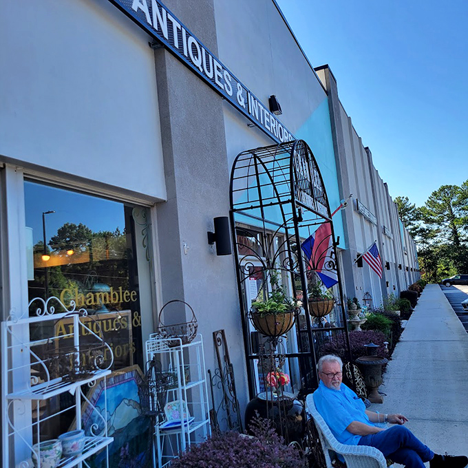 Elegance meets antiques! Chamblee's sophisticated entrance promises treasures with a touch of class inside.