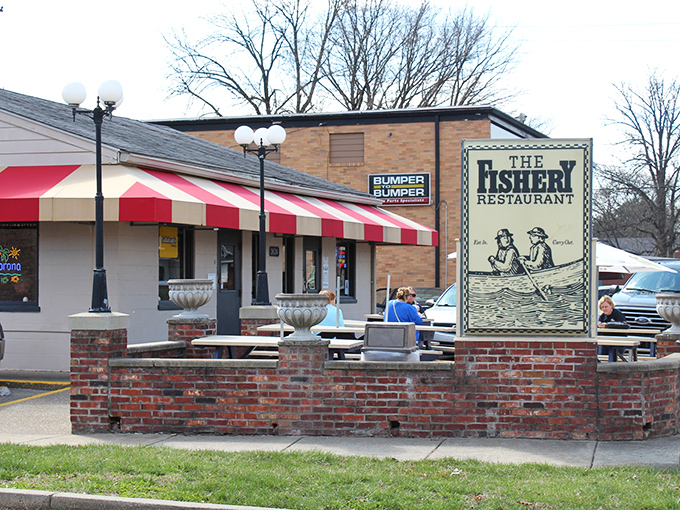 That red-and-white awning is like a time machine to when seafood joints focused on fish, not flash.