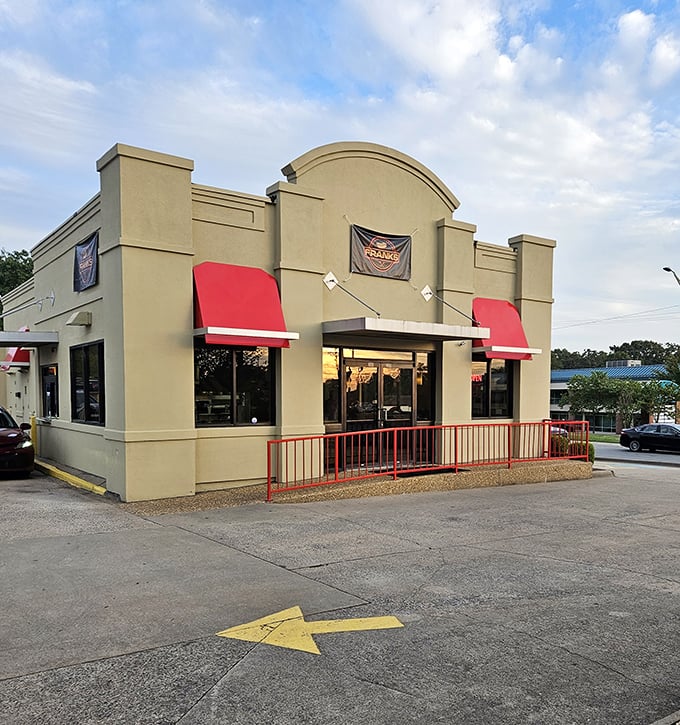 Corner location, perfect architecture &ndash; FRANKS stands like a hot dog cathedral where flavor worshippers gather to pay delicious homage.
