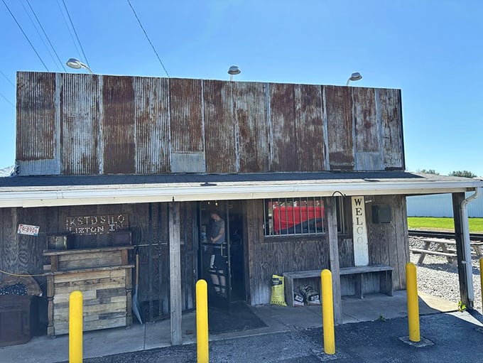 Yellow safety poles and rustic metal siding &ndash; Rusted Silo looks like it was assembled from farm parts and BBQ dreams.