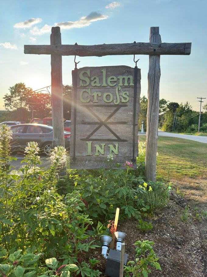 Colonial charm meets culinary excellence in this picturesque setting where history and grilling techniques have both been perfected.