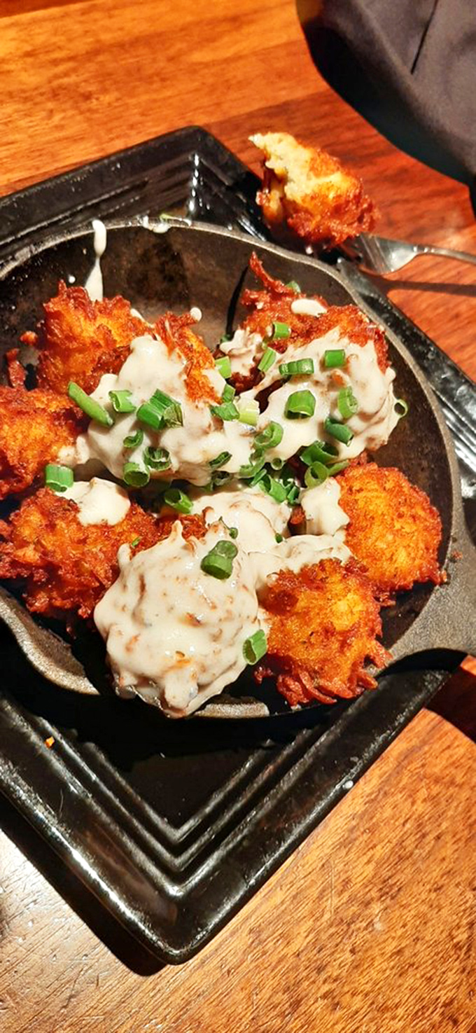 Whoever invented these loaded cajun tater tots deserves a Nobel Prize in comfort food. The crispy-creamy-spicy trifecta that dreams are made of.