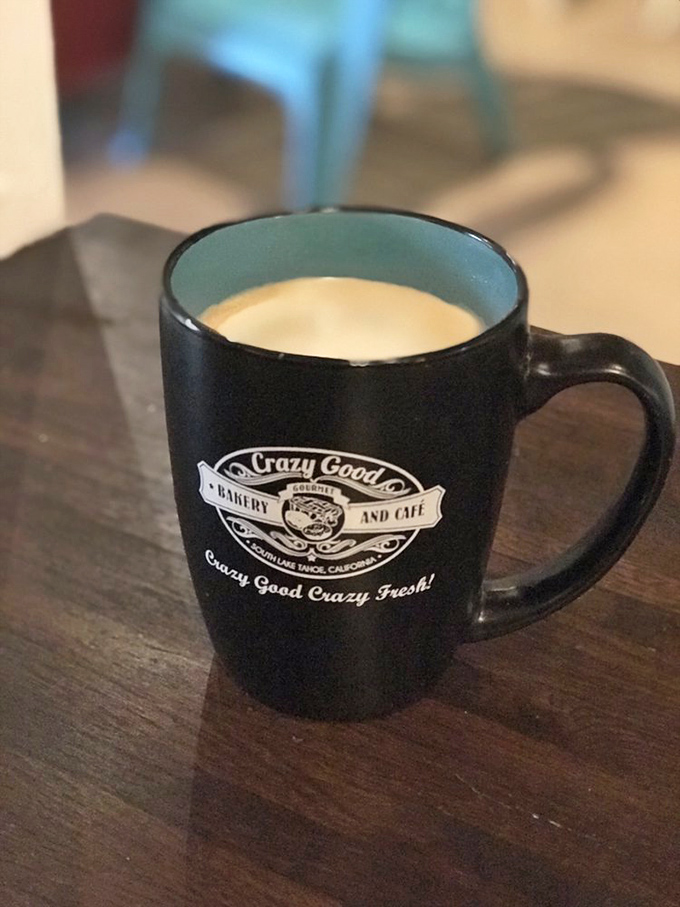Their coffee comes in mugs substantial enough to warm both hands and spirits&mdash;the liquid equivalent of a morning pep talk.