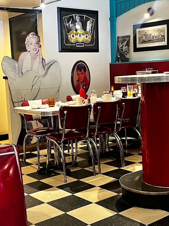Marilyn watches over diners from the wall, as if to say, "Some like it hot, but I like it served in a classic American diner."