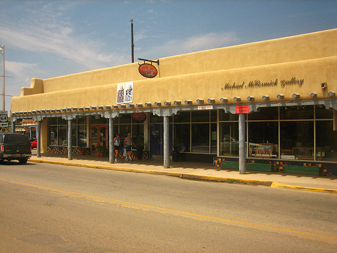 Downtown Taos invites you to stroll at the pace of a previous century. These walkways have hosted everyone from Kit Carson to Dennis Hopper.