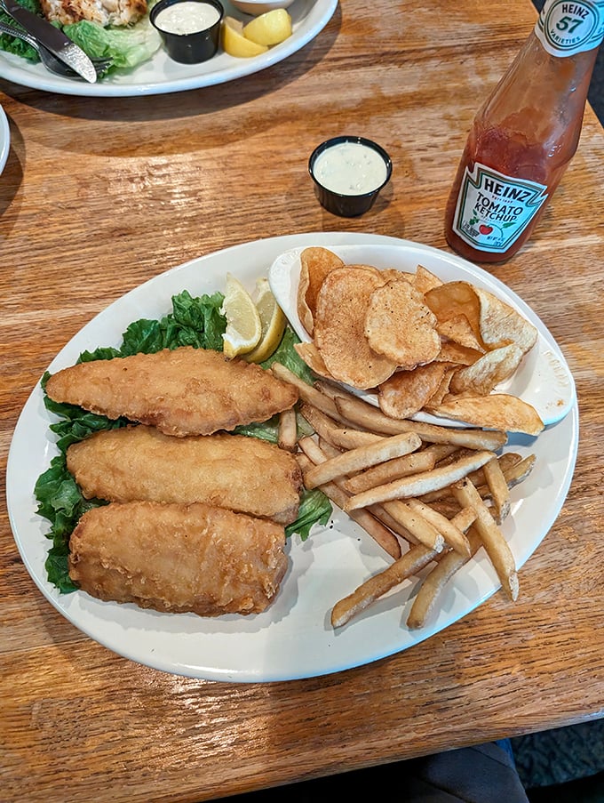 Golden-battered fish fillets that would make a New Englander nod in approval. Crispy outside, flaky inside&mdash;the seafood trifecta is complete.