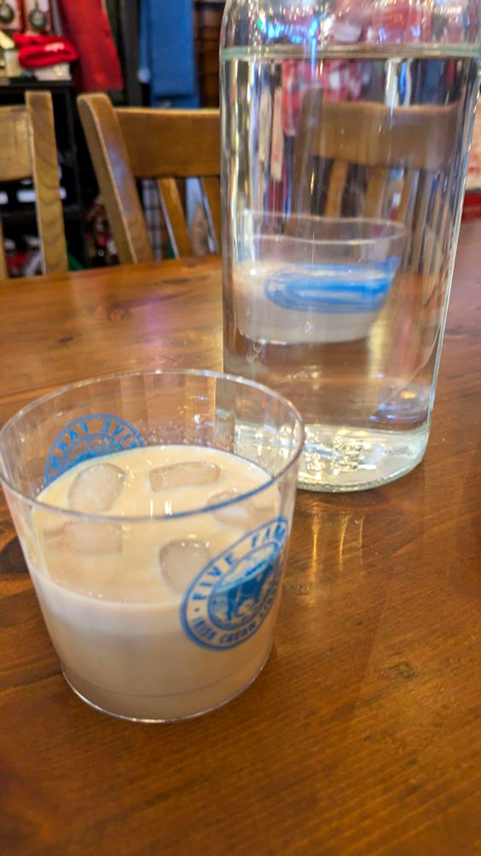 The perfect Irish cream on ice&mdash;simple, elegant, and guaranteed to make your afternoon meetings more tolerable. Sl&aacute;inte!
