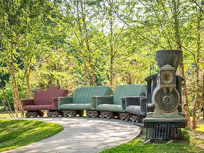 All aboard the imagination express! These repurposed train cars prove that retirement can be a beautiful second act.