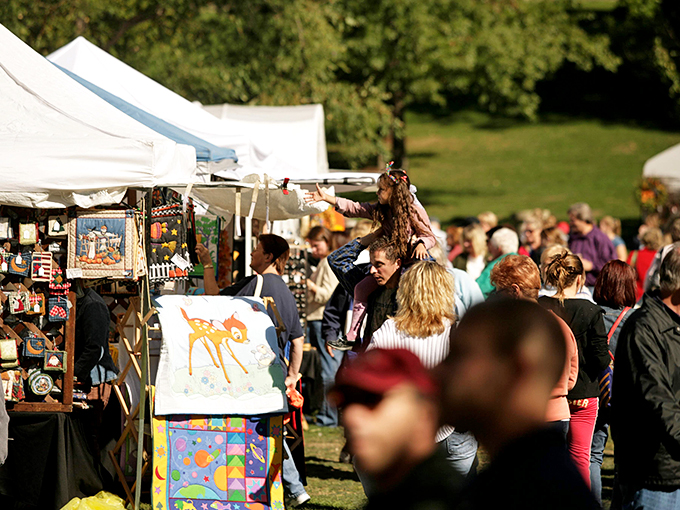 Local markets transform Marion's parks into bustling community crossroads where handmade crafts and just-picked produce create the perfect Saturday morning ritual.