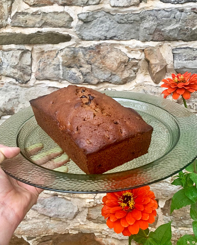 Banana bread that looks like it could heal whatever ails you. The kind of baking that makes you want to hug the baker.