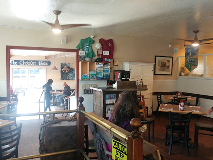 The heart of any great seafood joint: a counter where orders are called and culinary dreams come true. Notice the t-shirts&mdash;souvenirs for your stomach.