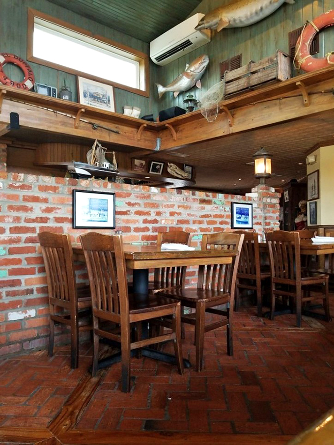 Exposed brick, mounted fish, and wooden tables&mdash;if Ernest Hemingway opened a seafood joint, it would look exactly like this.