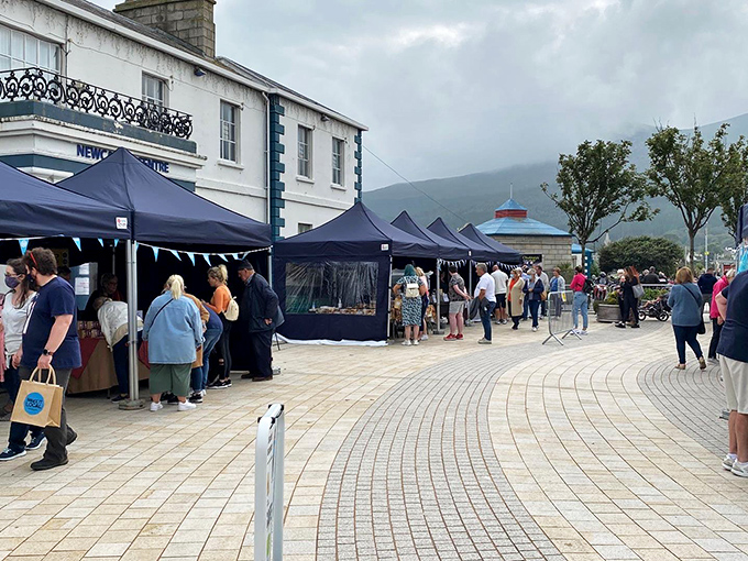 Local markets transform New Castle's streets into community living rooms, where history takes a backseat to fresh bread and neighborhood gossip.