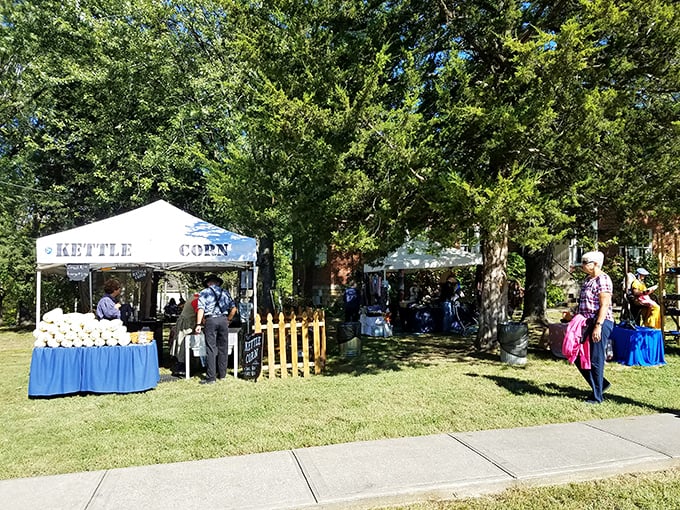 Local vendors keep traditions alive at Arrow Rock's markets, selling kettle corn the way it was meant to be&mdash;not from a microwave bag.