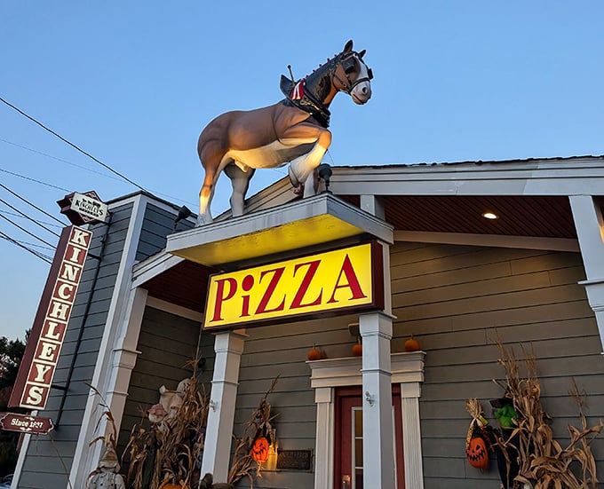 Yes, that's a horse on the roof. No, you're not hallucinating from hunger. Welcome to Kinchley's, where thin-crust dreams come true.