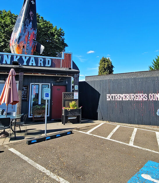 best cheeseburger restaurant oregon ftr