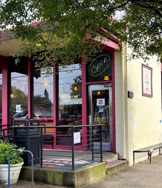 best cinnamon rolls oregon ftr