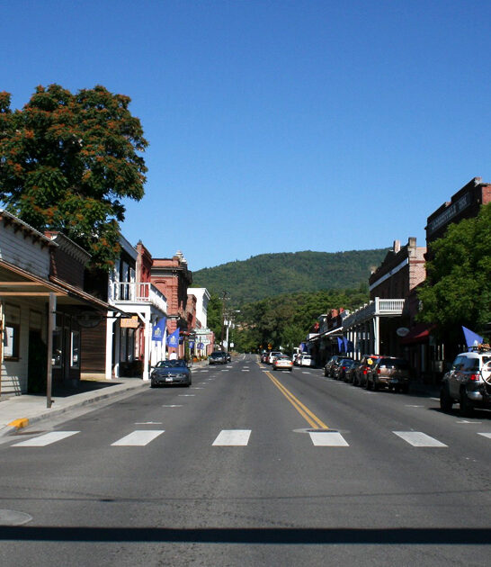 best small town oregon ftr