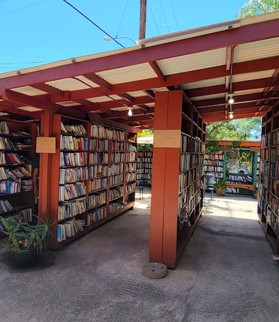 california massive bookstore ftr